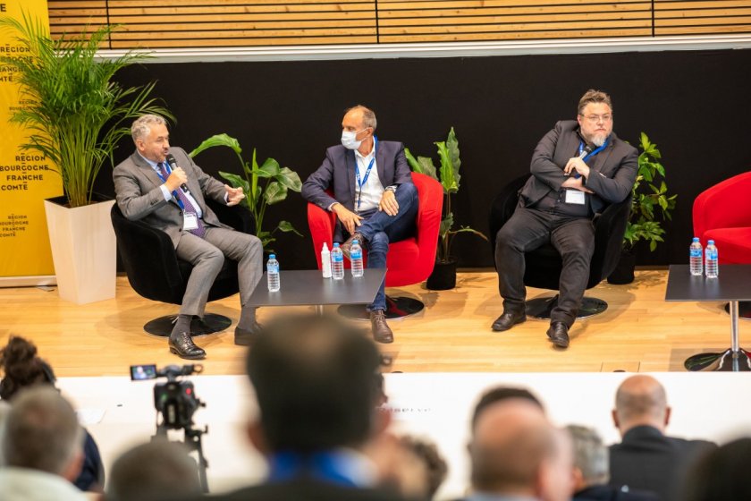 120 ans | SUPMICROTECH